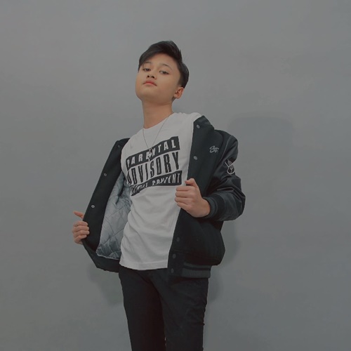 7 Potret Terbaru Njan Atau Rizwan Anak Sule, Makin Dewasa dan Cool Abis