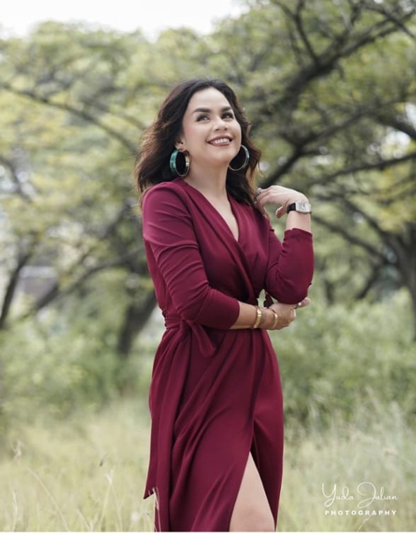 9 Potret Terbaru Melaney Ricardo, Tampak Makin Langsing