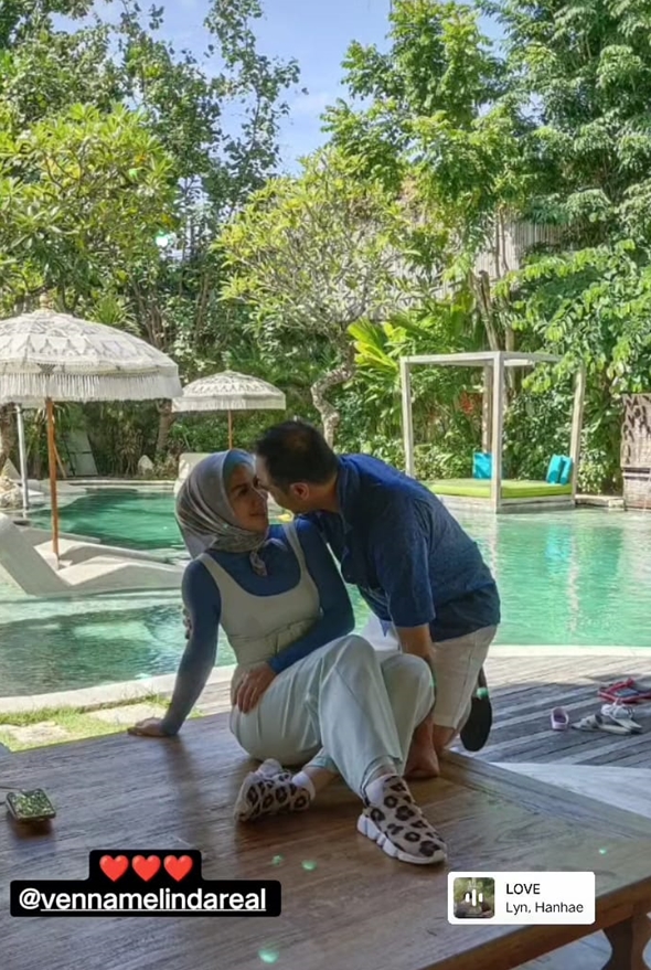 8 Potret Persiapan Pernikahan Venna Melinda dan Ferry Irawan, Couple Goals