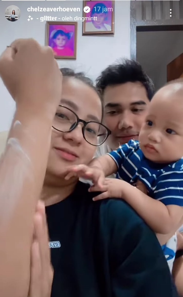 7 Potret Chelzea Verhoeven Momong Baby Ryuga, Aura Keibuan Makin Terpancar