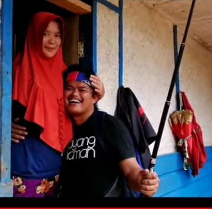 7 Potret Rumah Kang Ucuy Pemain Sinetron Dunia Terbalik, Asri di Pedesaan