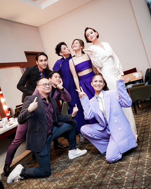 Nikah Muda, Ini 7 Potret Ahmad Megantara Tampil Macho dengan Jenggot