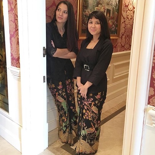 8 Potret Hannah Al Rashid Kenakan Kebaya, Awet Muda di Usia 36 Tahun